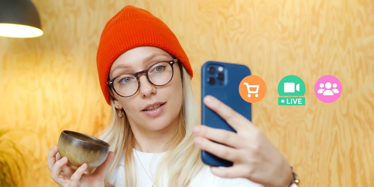 What is Live Commerce? 6 Ways Live Commerce is Transforming in 2024